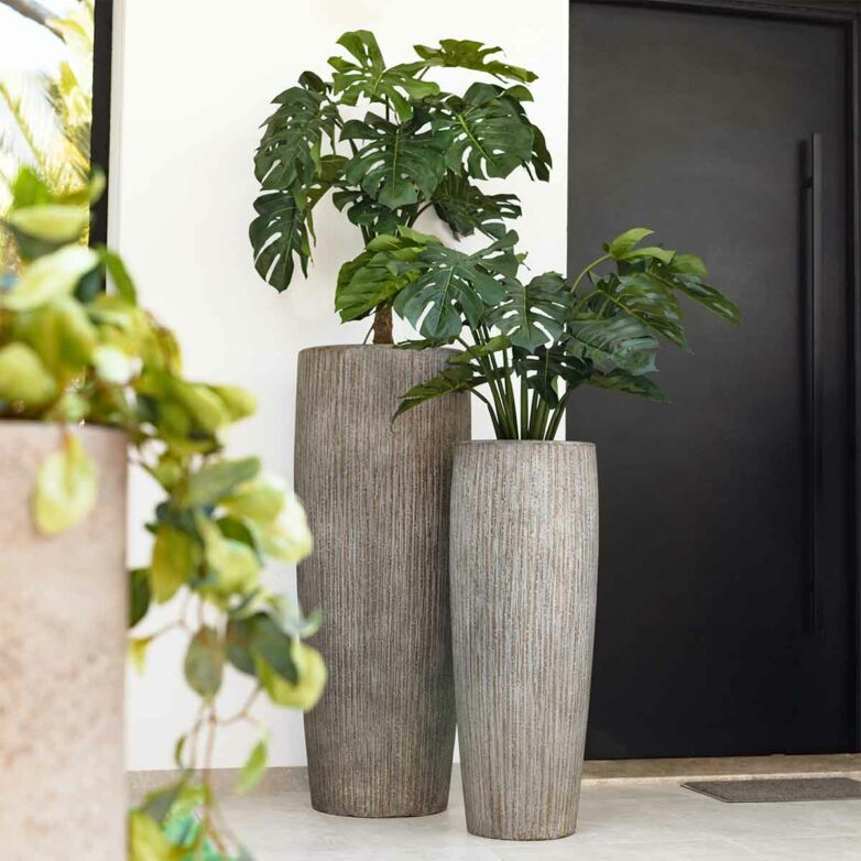 Pot élégant Wavy Gris Rouillé - Floralies